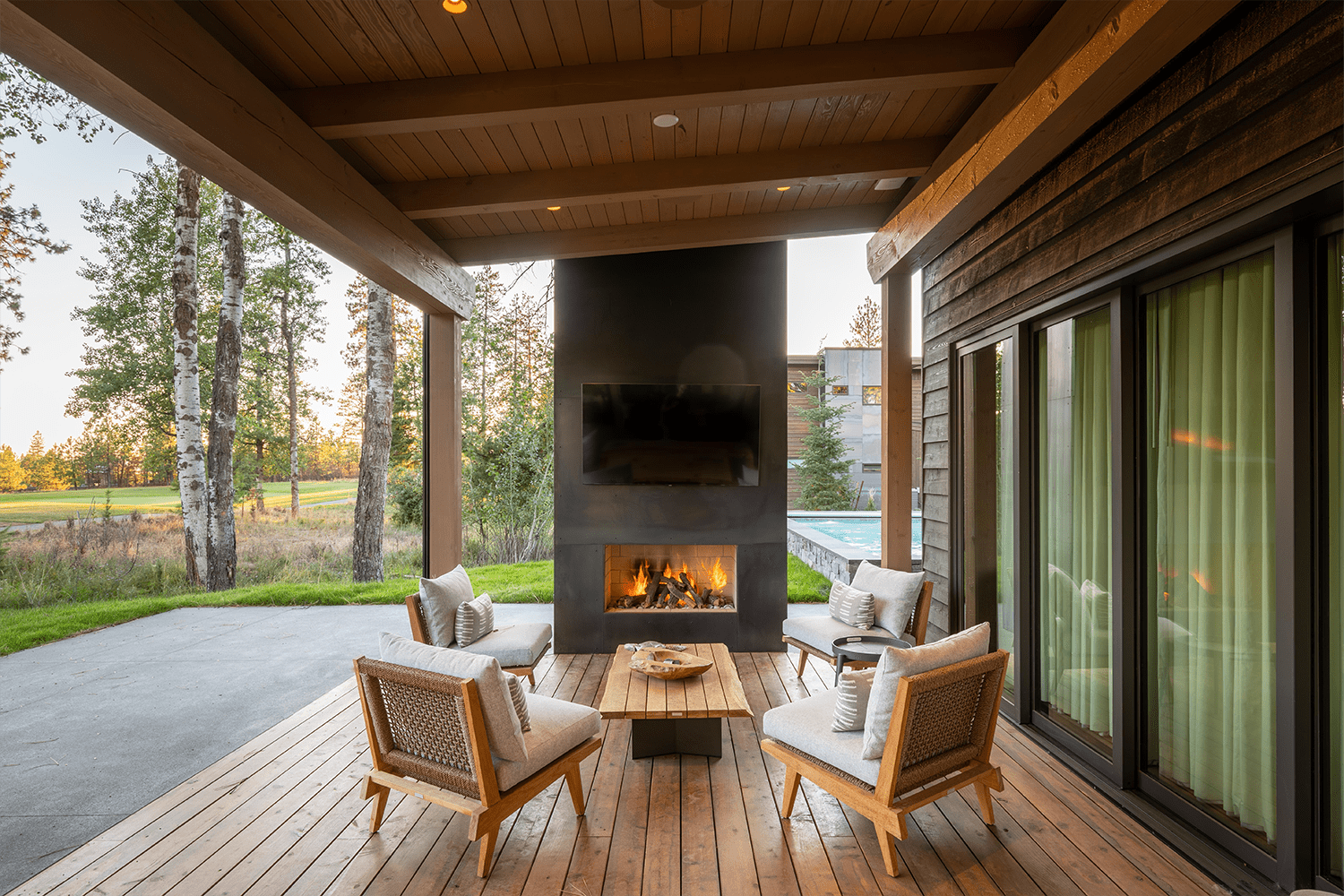 Discover Contemporary Retreat at Copper Creek Landscaping