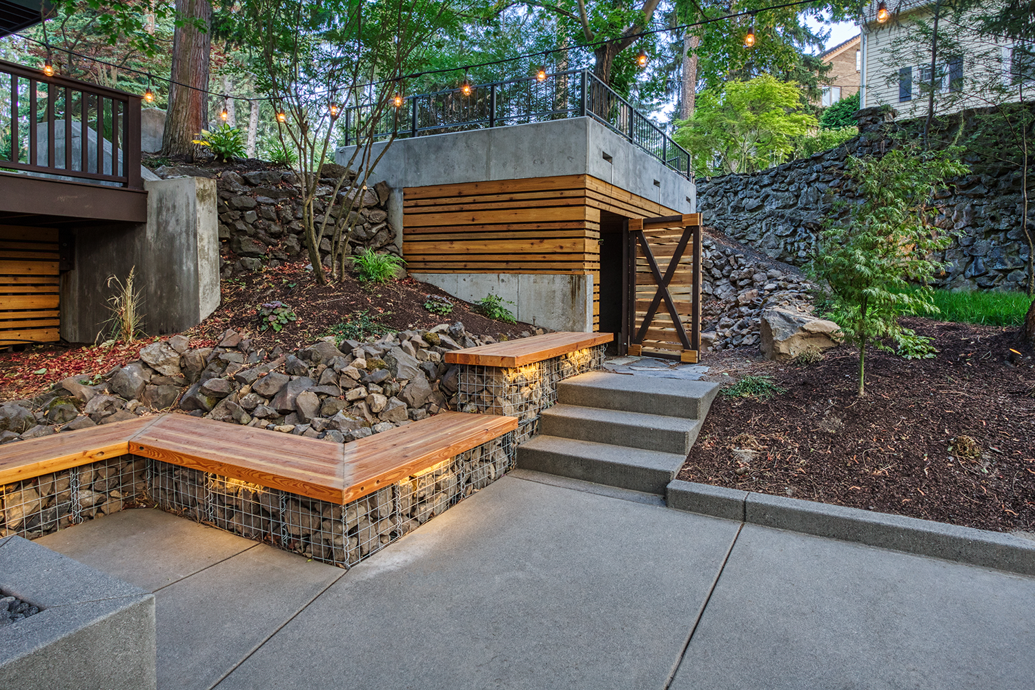 Treetop Escape: Transforming Your Outdoor Space Elegantly